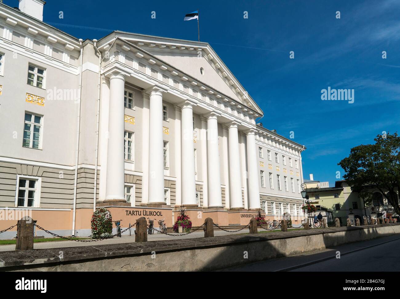 Tartu university building hi-res stock photography and images - Alamy