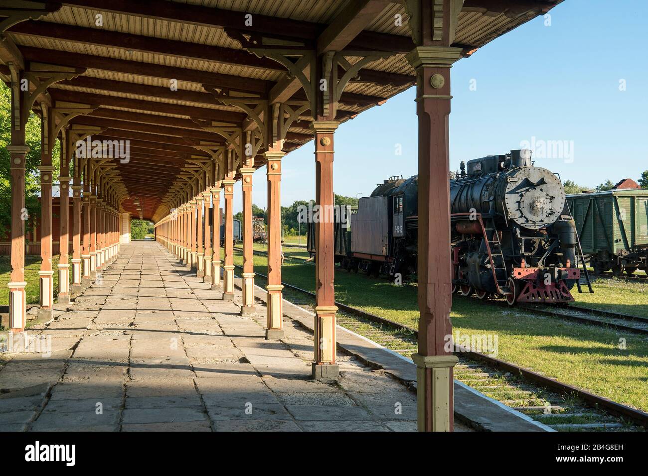 Estland, Haapsalu, historischer Bahnhof, Lokomotive Stock Photo - Alamy