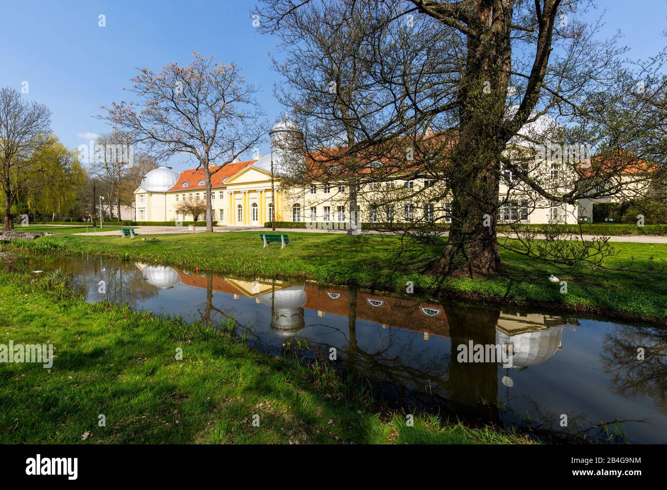 Milicz palace hi-res stock photography and images - Alamy