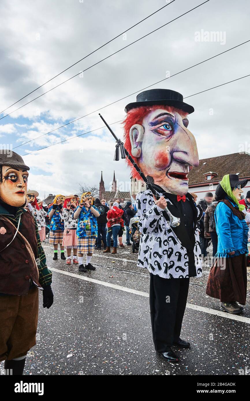 Drum major with oversized mask hi-res stock photography and images - Alamy