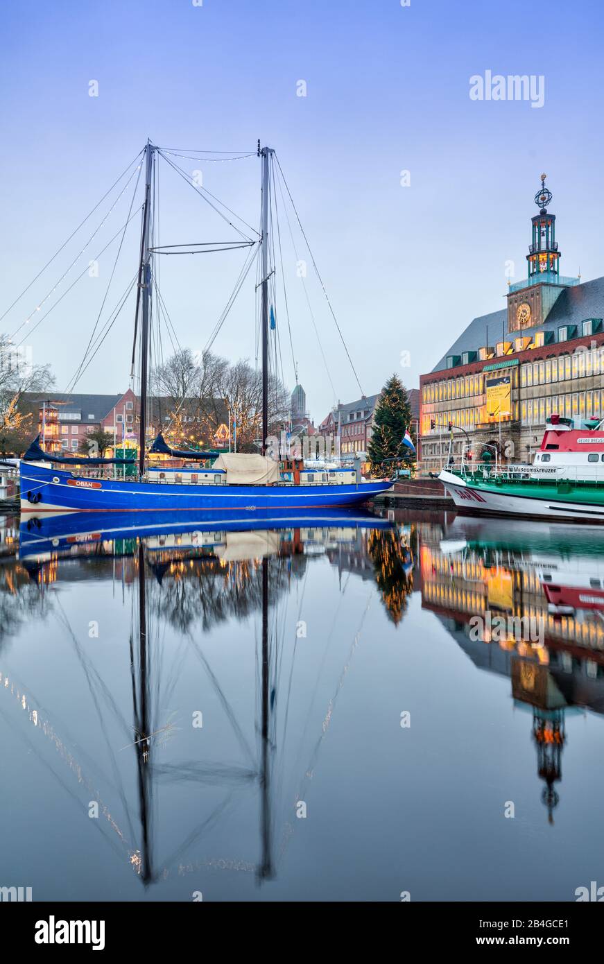 Delft harbor hi-res stock photography and images - Alamy