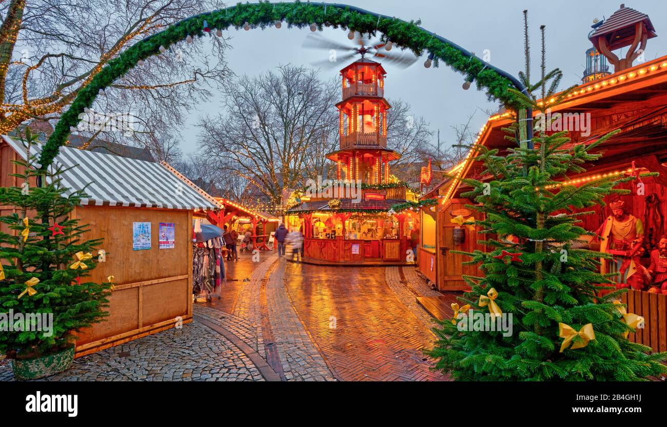 Emden christmas market hi-res stock photography and images - Alamy
