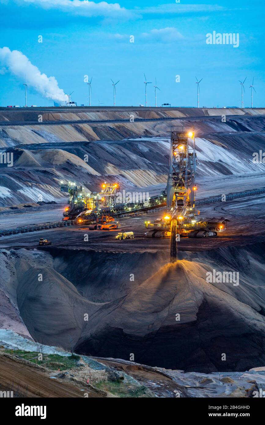 Open pit mine power plant hi-res stock photography and images - Alamy