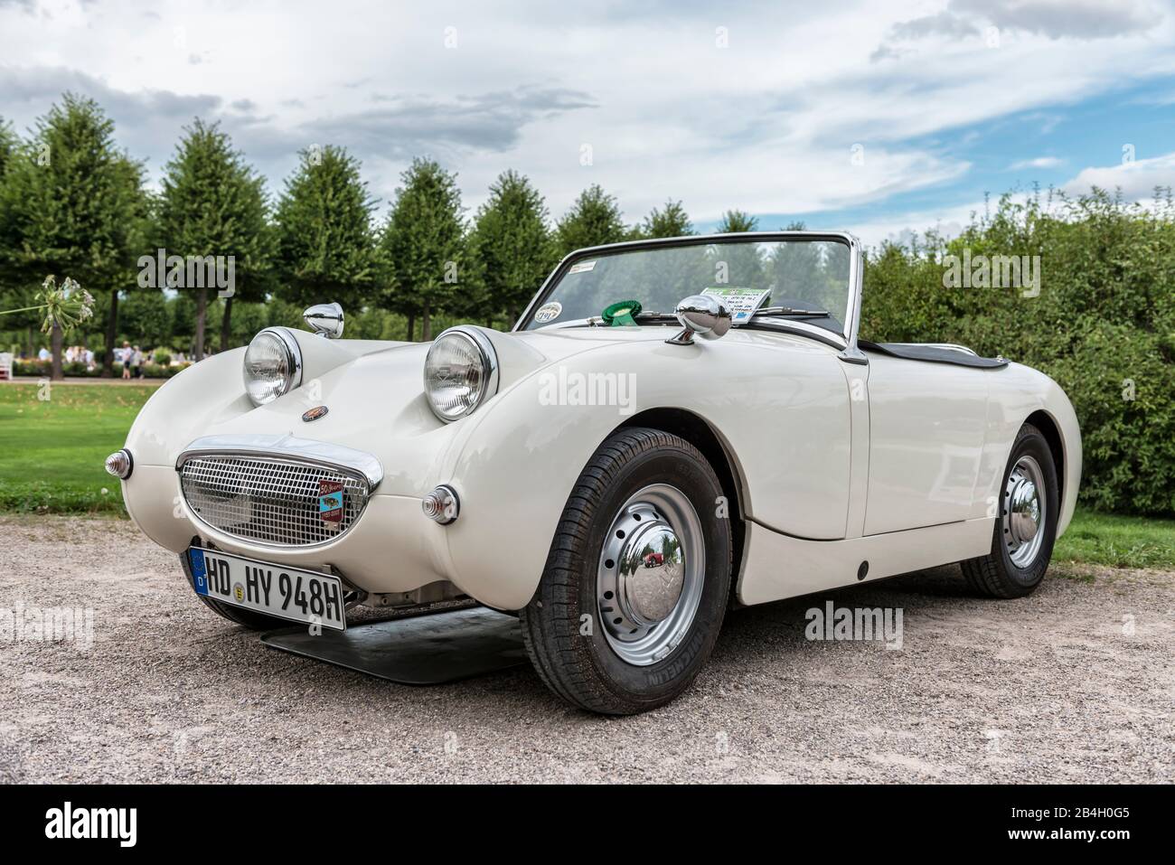 Austin healey engine hi-res stock photography and images - Alamy