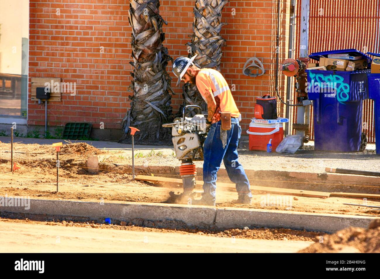 Worker expansion hi-res stock photography and images - Alamy