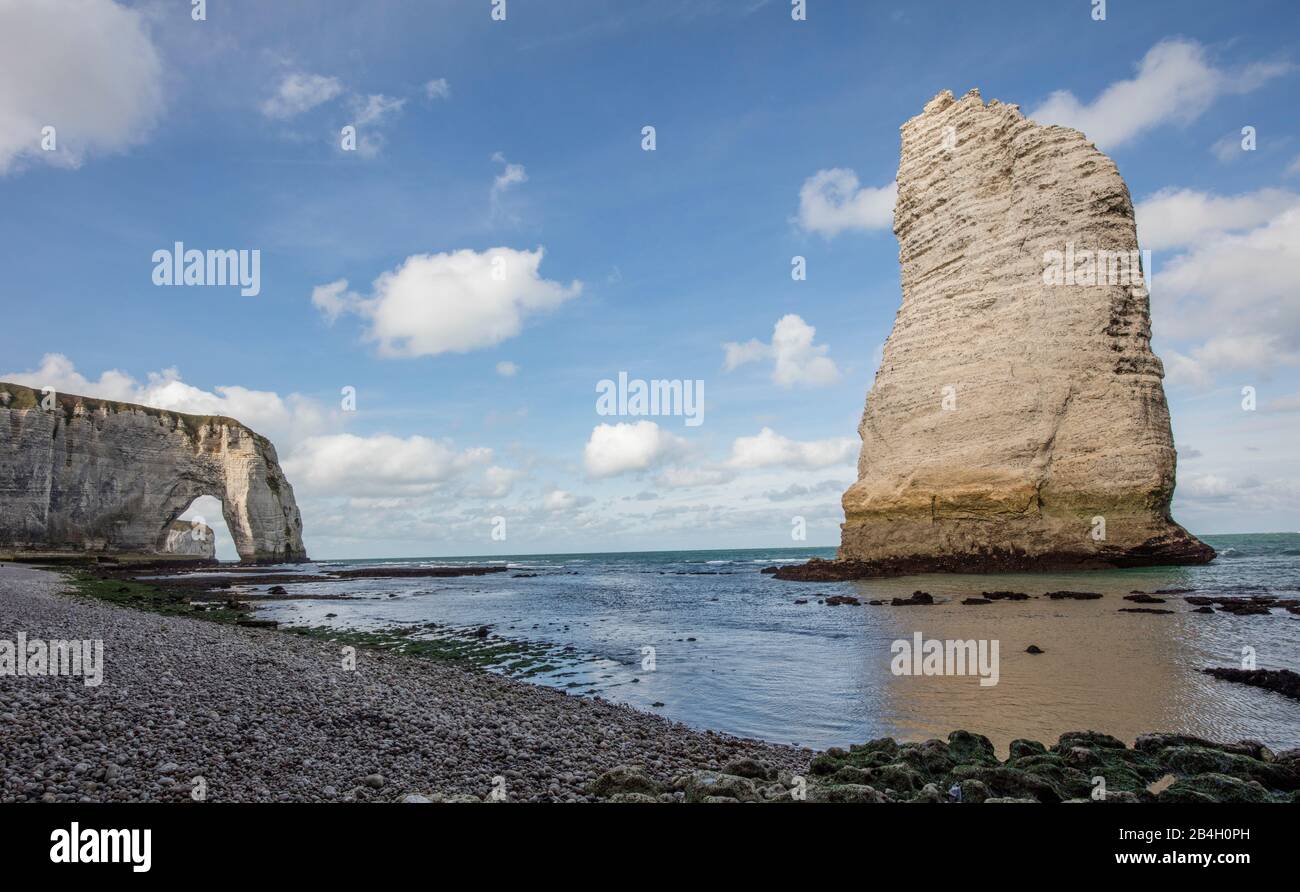 Normandy coast chalk cliffs hi-res stock photography and images - Alamy