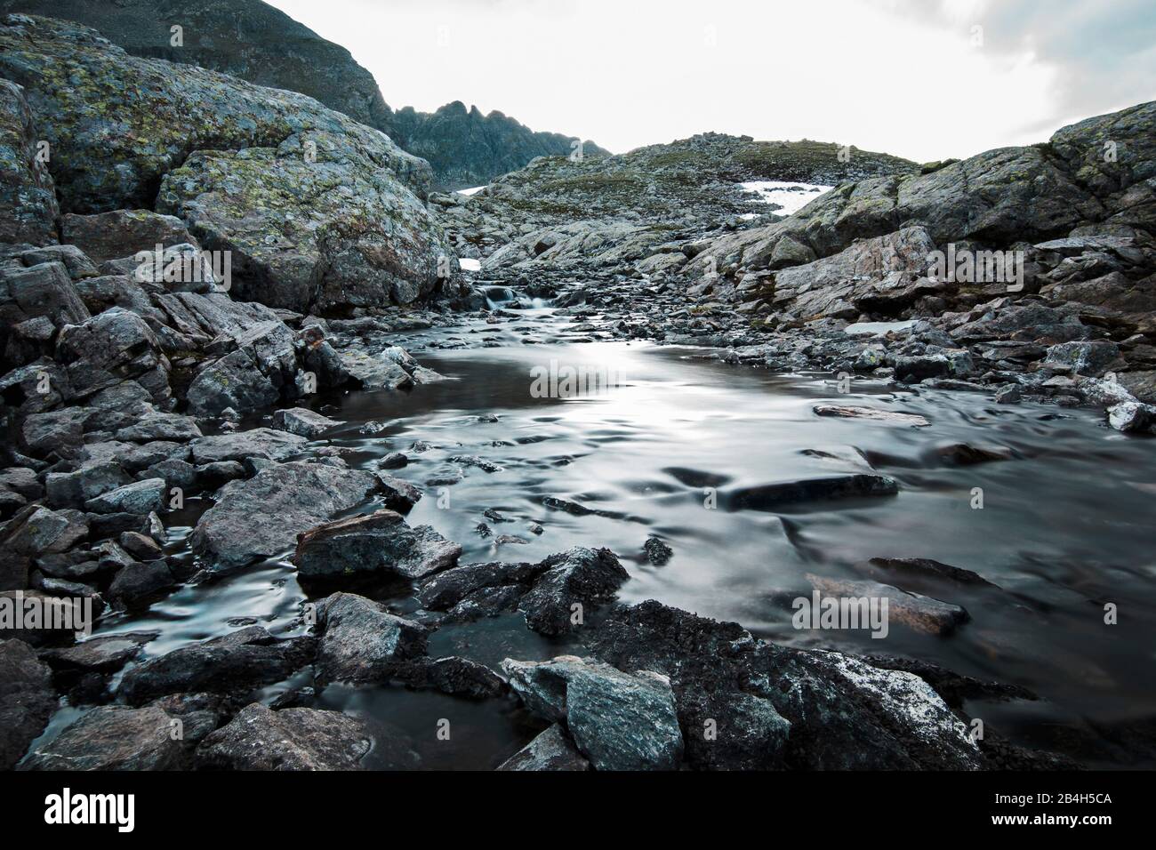Ponds in styria hi-res stock photography and images - Alamy