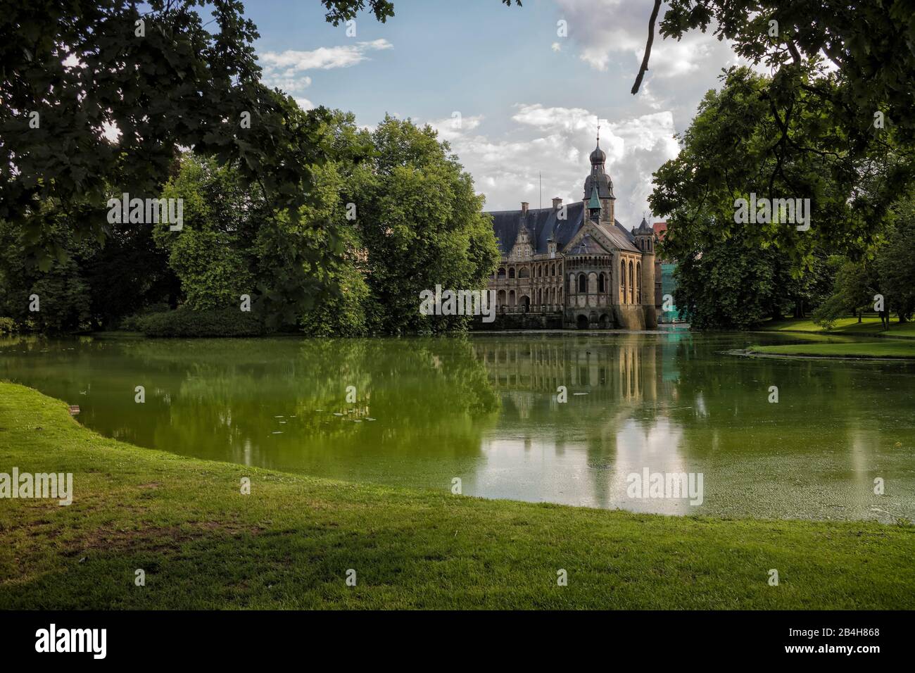 Darfeld castle hi-res stock photography and images - Alamy