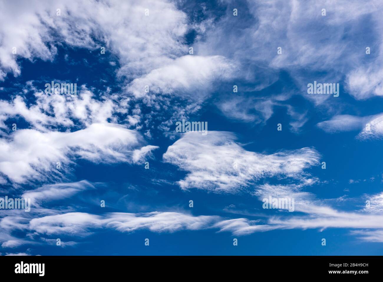 Cumulus cloud in hi-res stock photography and images - Alamy