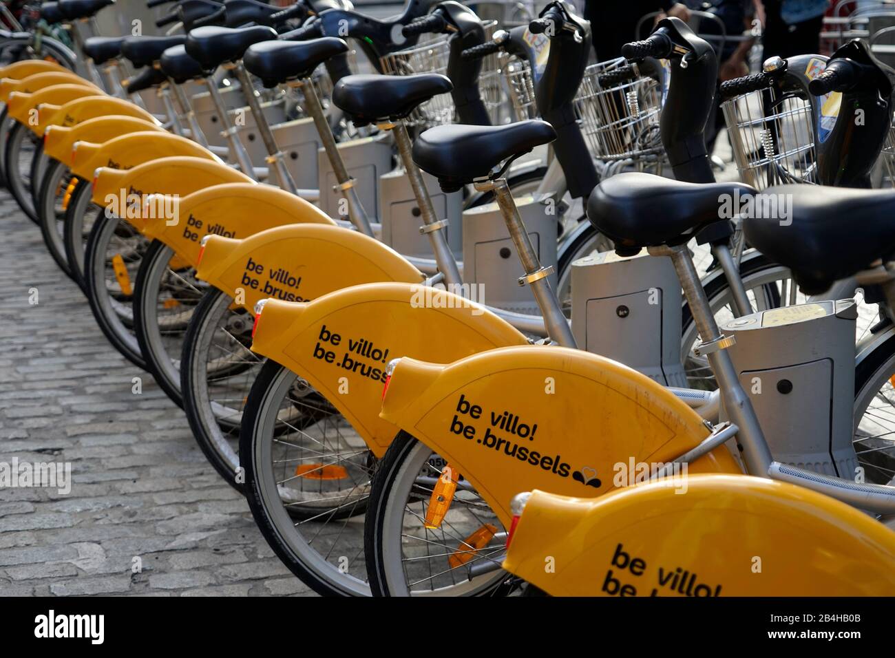 Rental e bikes hi-res stock photography and images - Alamy