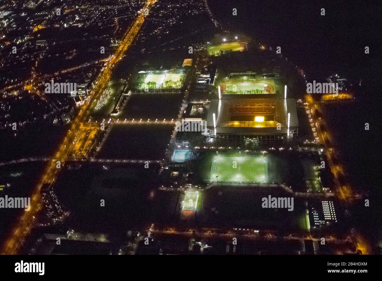 1 fc cologne stadium hi-res stock photography and images - Alamy