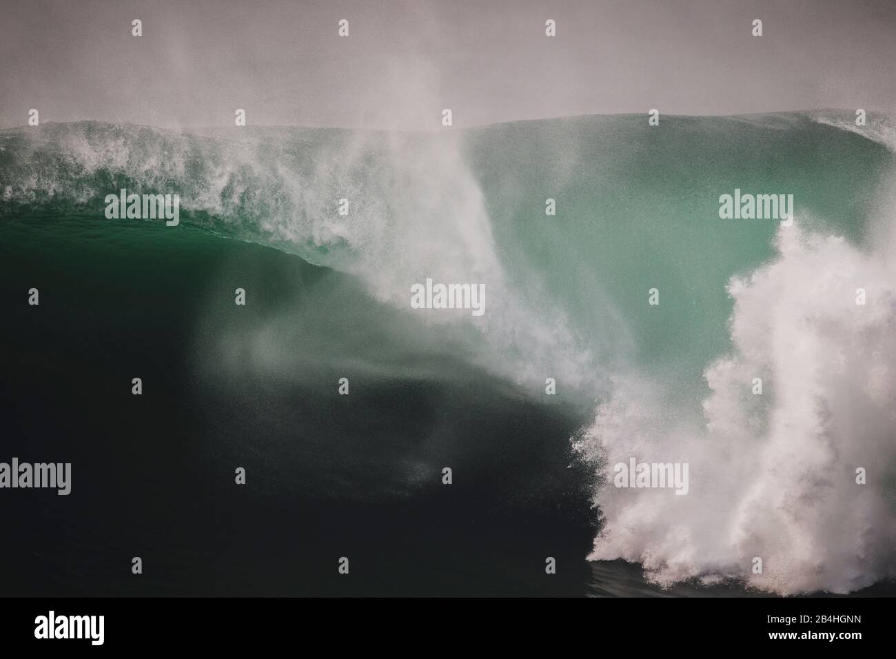 Massive wave spiting a huge barrel under the cliffs of Moher, Ireland ...