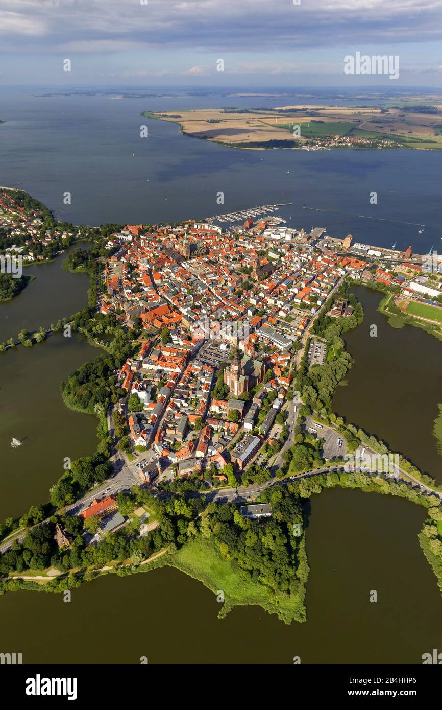 city center of Stralsund, aerial view, 11.08.2012, Germany, Mecklenburg ...