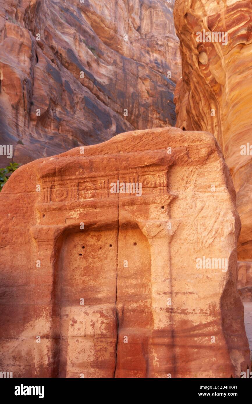 Jordan, The Djinn Blocks in the rock city of Petra Stock Photo - Alamy