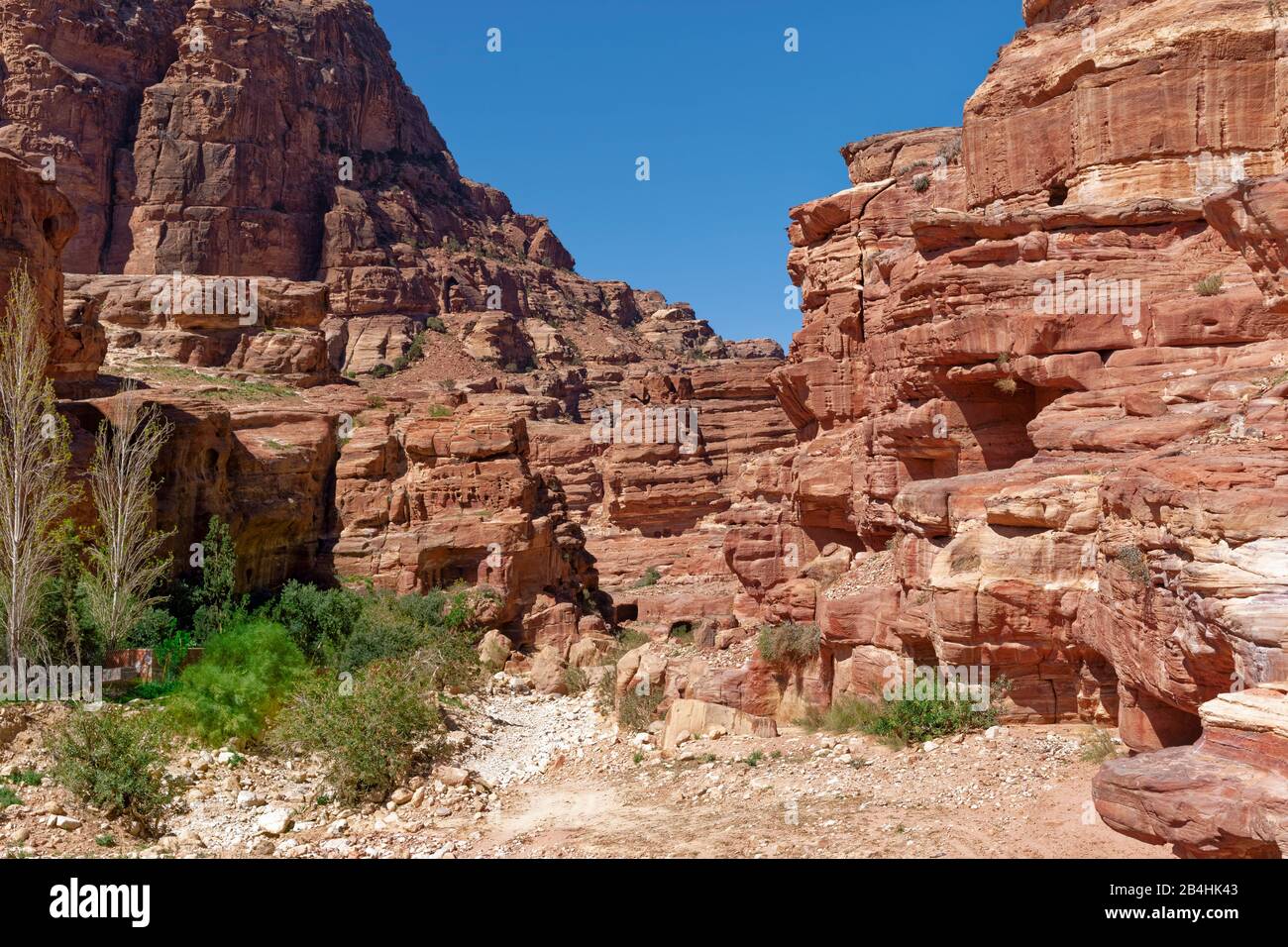 Jordan, Garden Temple in the rock city Petra Stock Photo - Alamy