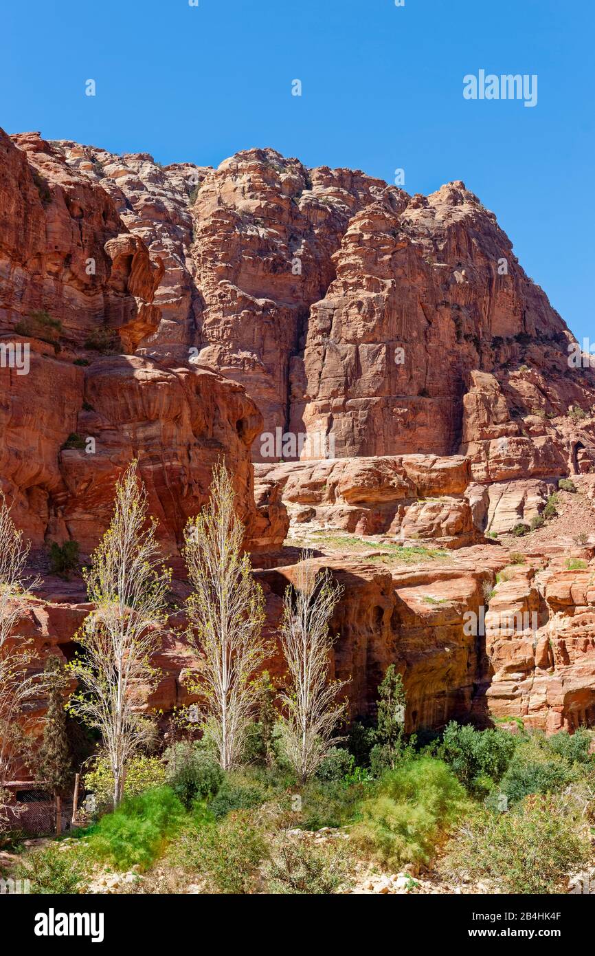 Jordan, Garden Temple in the rock city Petra Stock Photo - Alamy