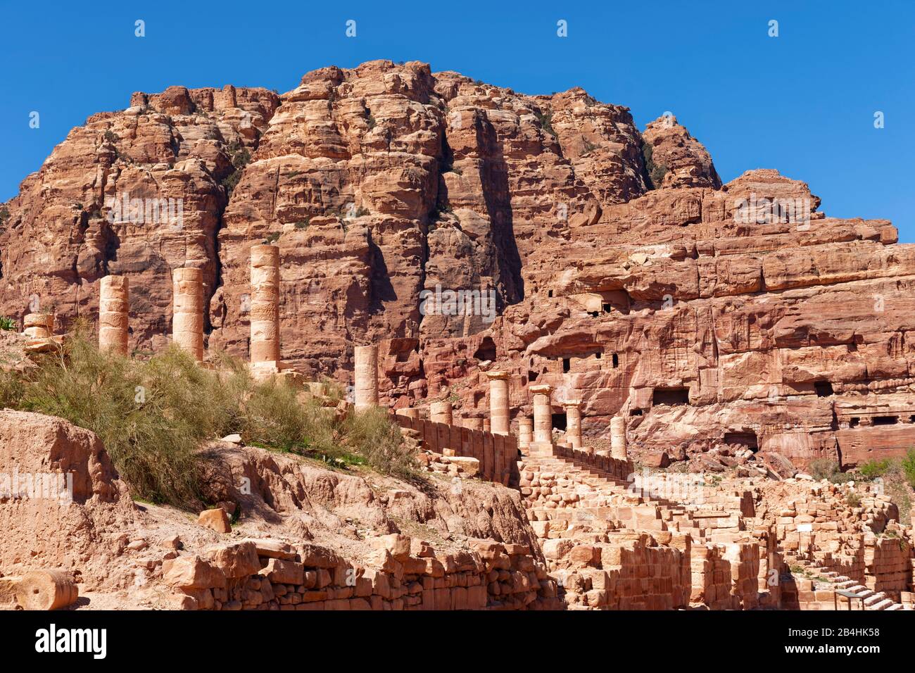 Jordan, pillared street in rock city Petra pillars, blue sky, cloudless ...