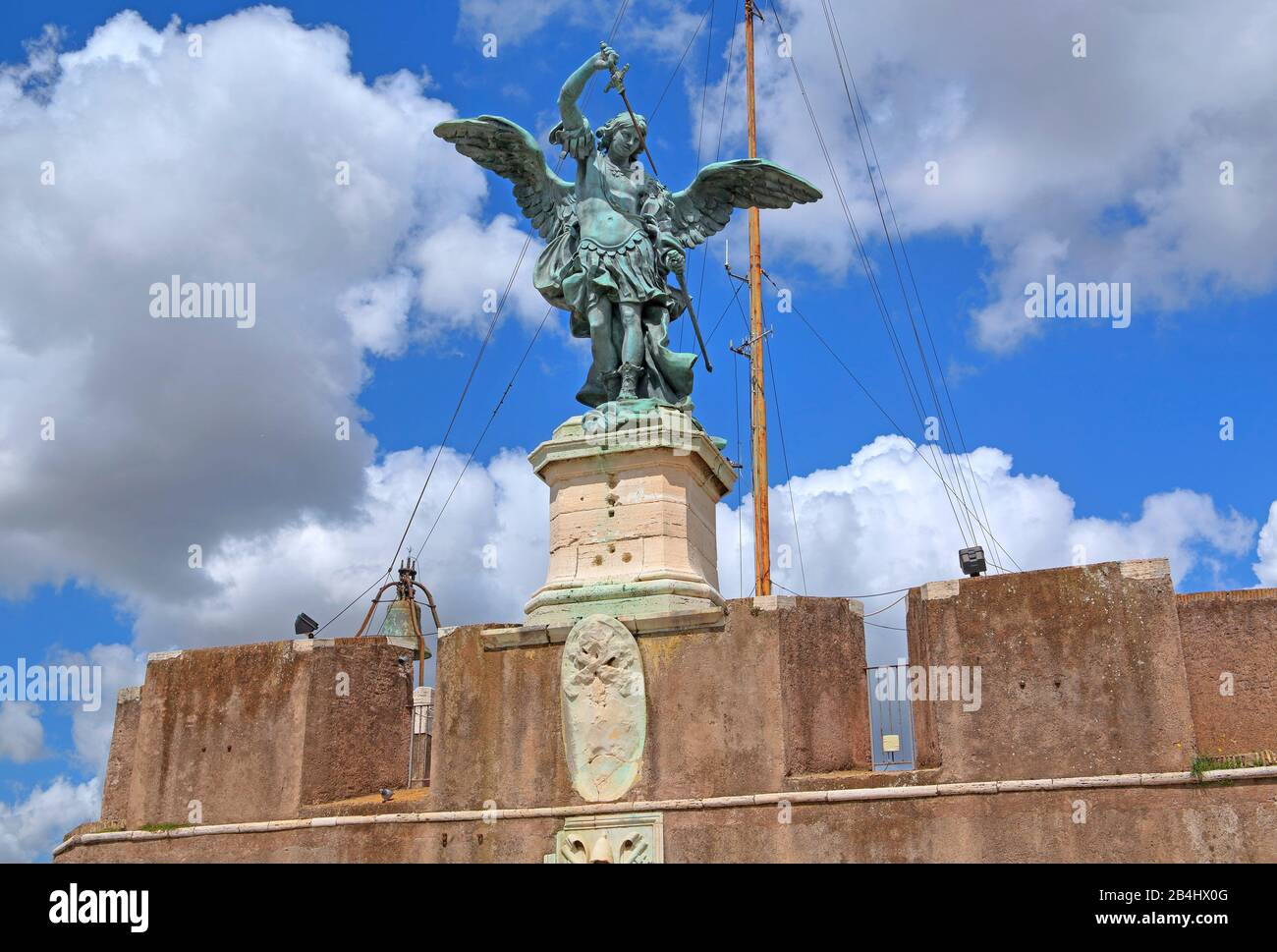 Angel sculpture on the roof terrace of castel santangelo hi-res stock ...