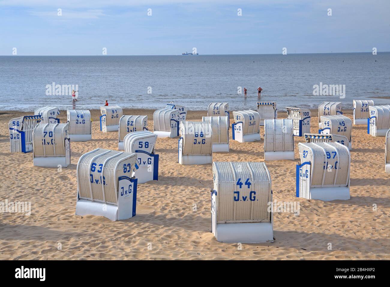 Beach with beach chairs in the district Duhnen, North Sea resort ...