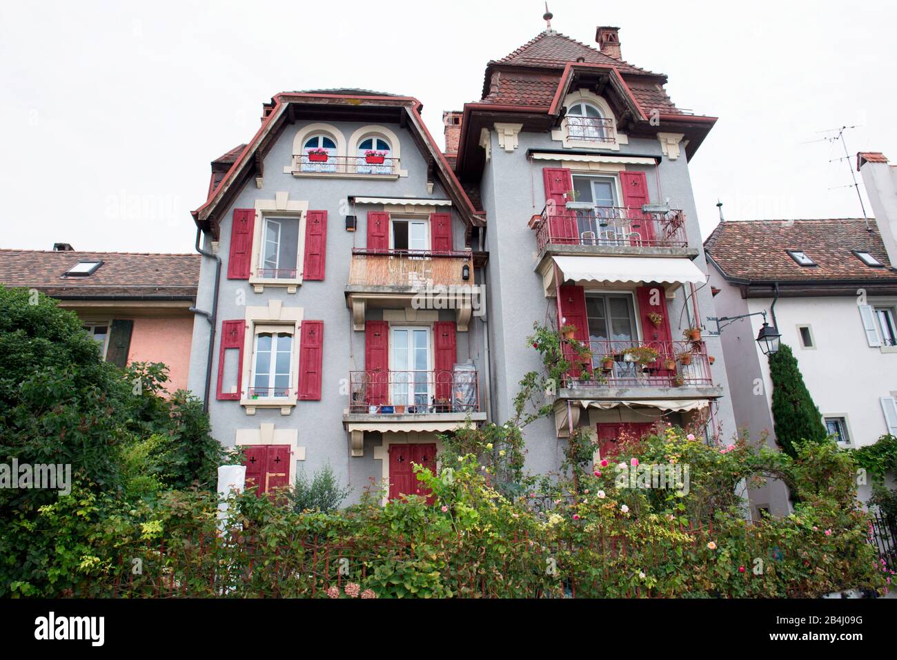 Swiss village cully hi-res stock photography and images - Alamy