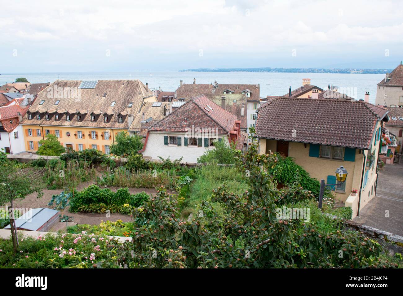 Geneva and nyon castle hi-res stock photography and images - Alamy