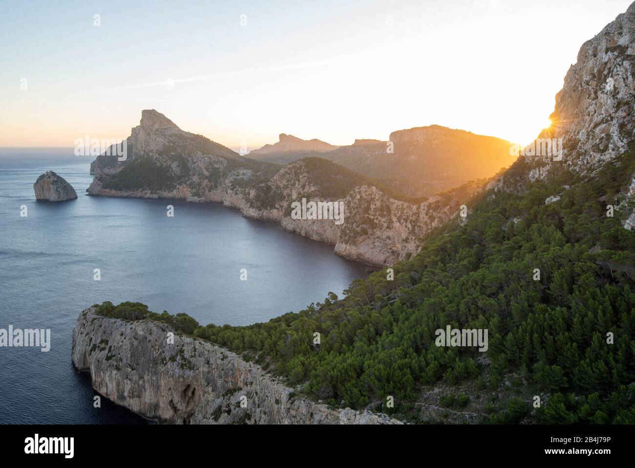 Spain, Mallorca, Colomer, view of the Cap de Formentor, sunrise ...