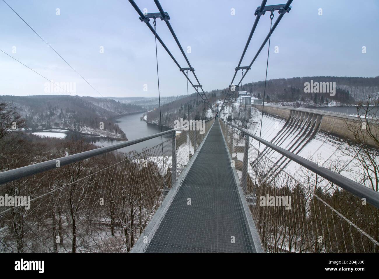 Germany, Saxony-Anhalt, Wendefurth, suspension bridge TitanRT in winter ...