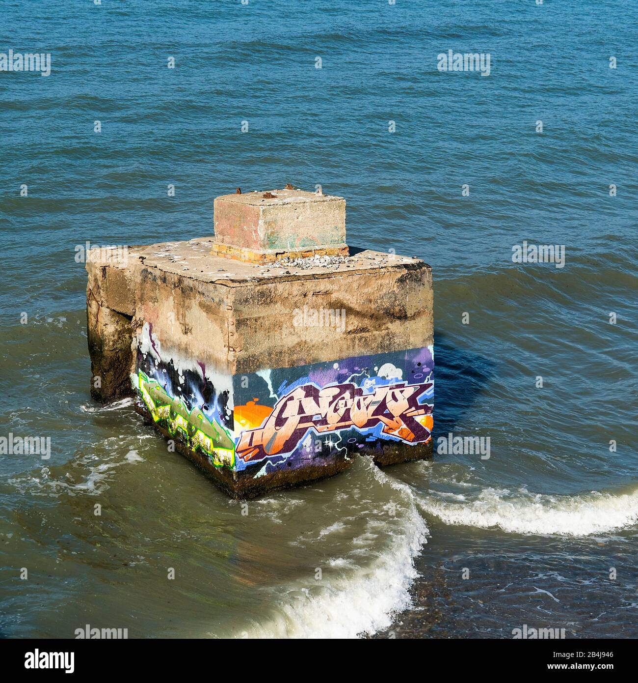 Fischland, Darß, Bunker, Graffiti Stock Photo - Alamy