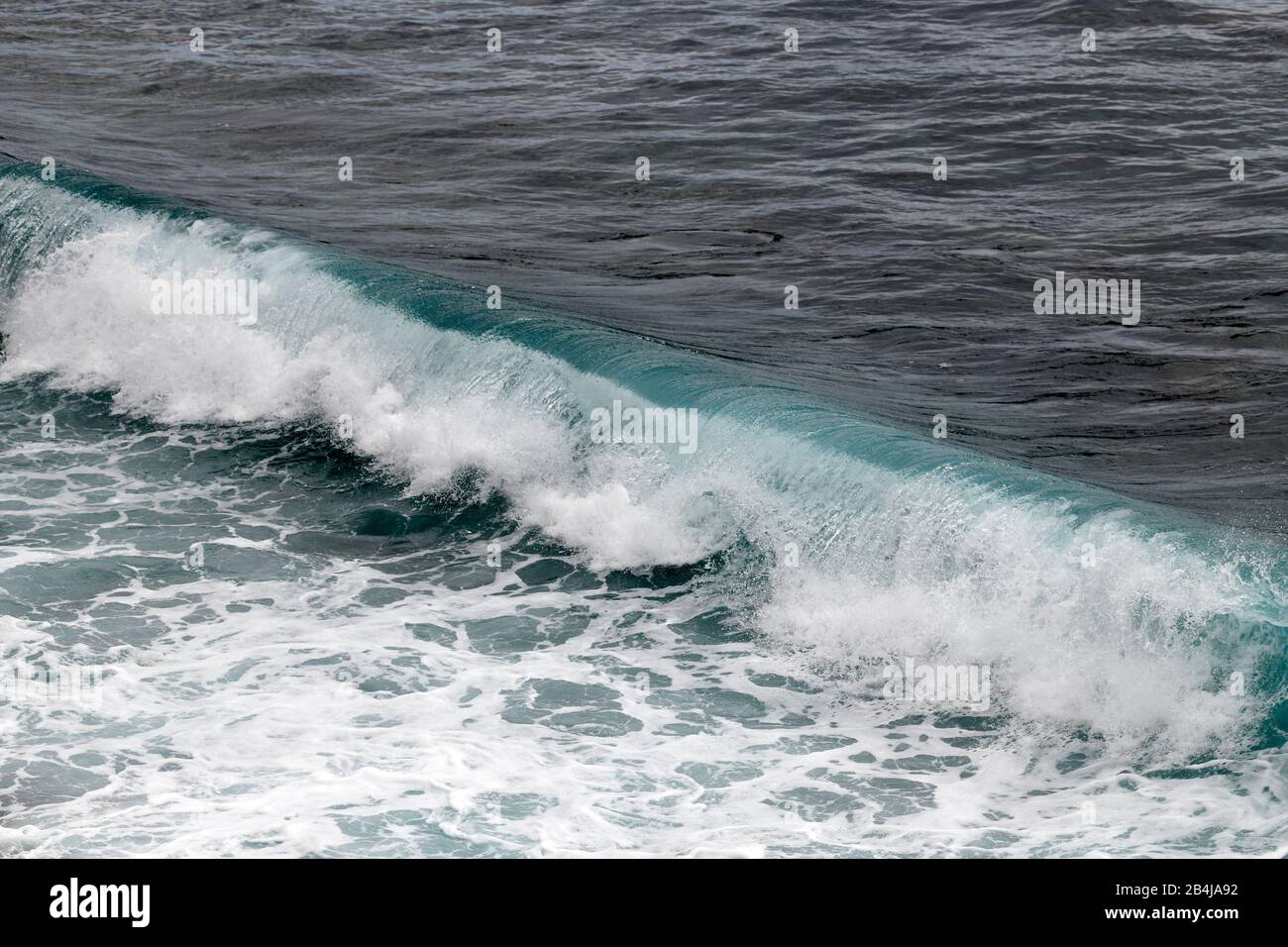 Waves, Atlantic Ocean, Madeira Island, Portugal Stock Photo - Alamy