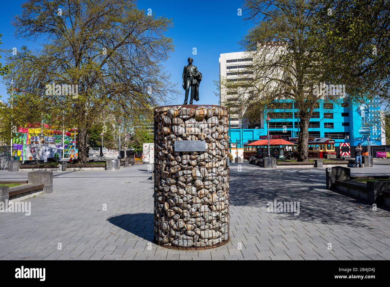 Statue christchurch cathedral hi-res stock photography and images - Alamy