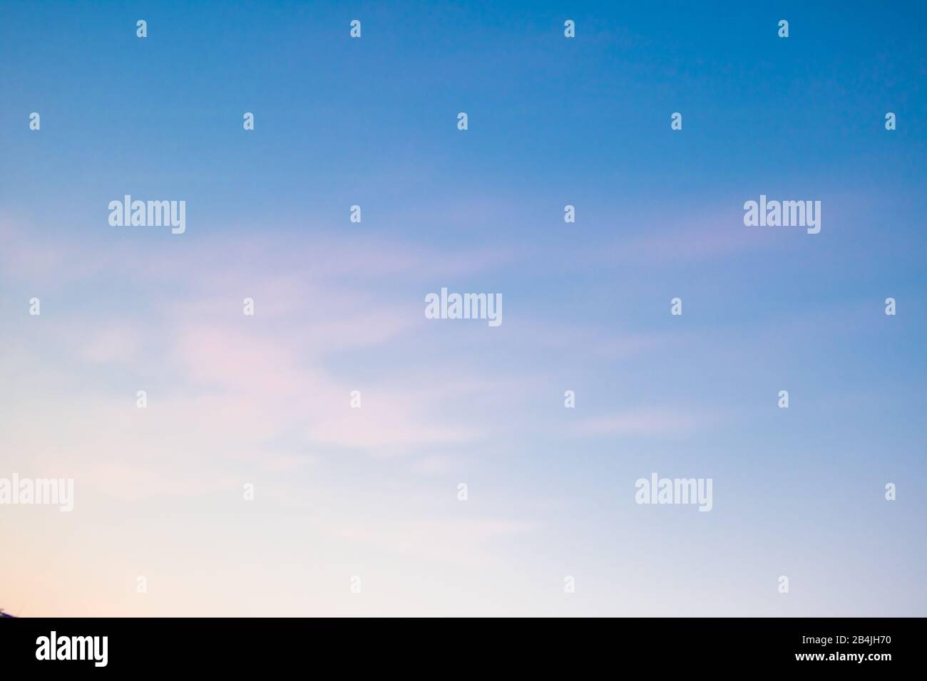 Blue cloud background hi-res stock photography and images - Alamy
