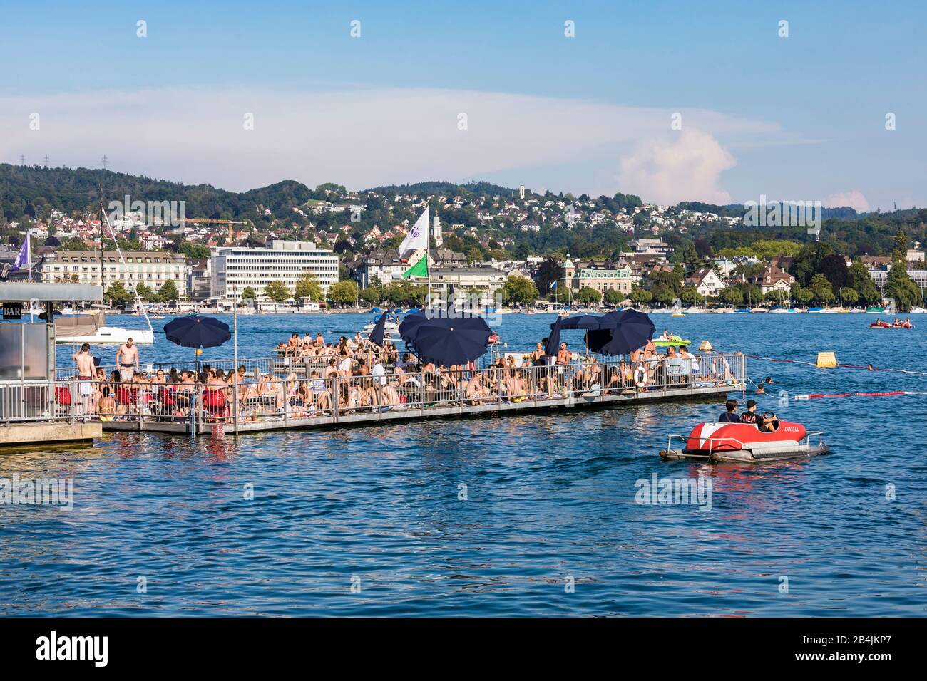 Switzerland sunbathing lake hi-res stock photography and images - Alamy