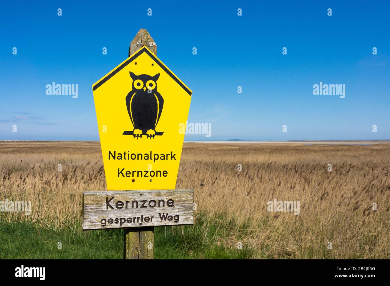 Baltic Sea, Vorpommersche Boddenlandschaft National Park, sign, core ...