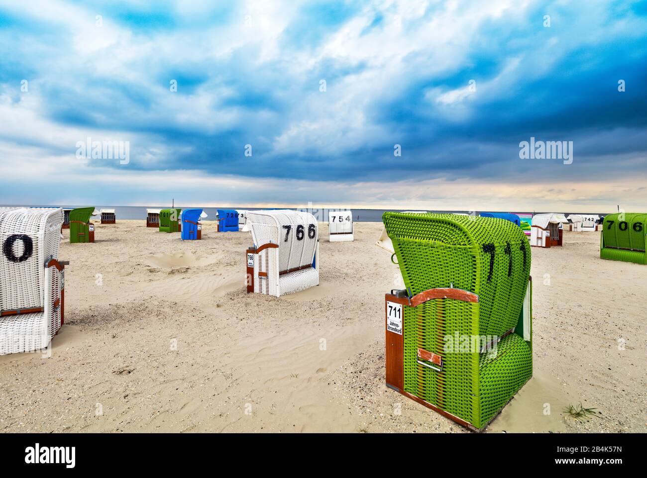Beach, beach chairs, clouds, north dike, north, North Sea, Ostfriesland ...