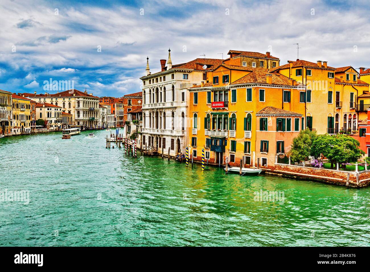 Venice old town hi-res stock photography and images - Alamy