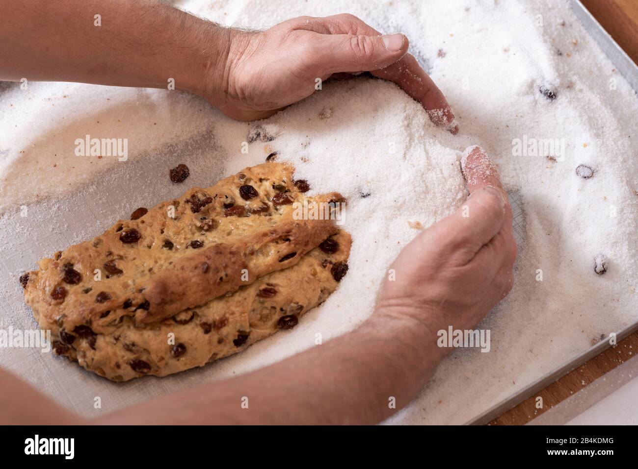 Traditional cake in christmas hi-res stock photography and images - Alamy