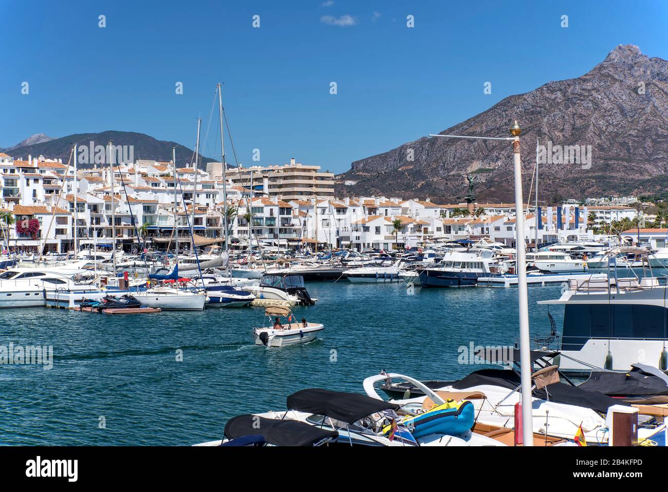 Marbella port hi-res stock photography and images - Alamy