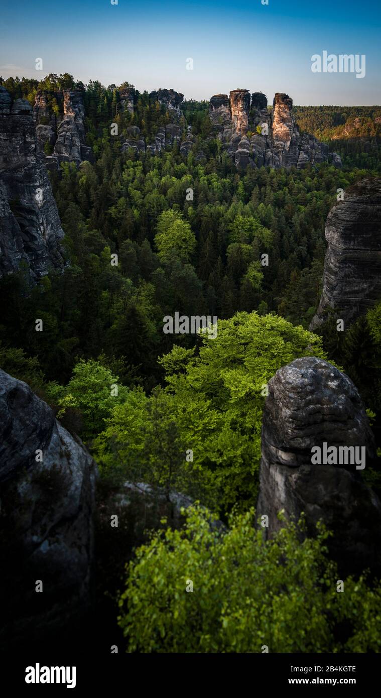 Elb hi-res stock photography and images - Alamy