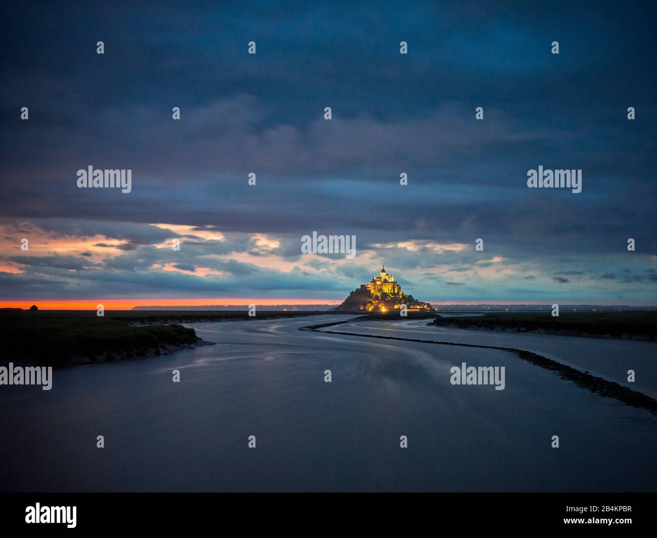 Avranches normandy hi-res stock photography and images - Alamy