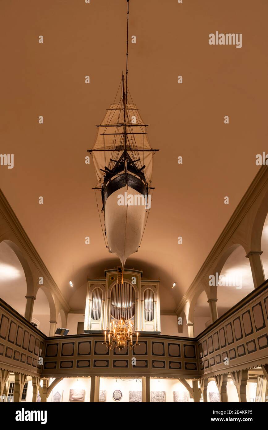 Internal navigation system hi-res stock photography and images - Alamy