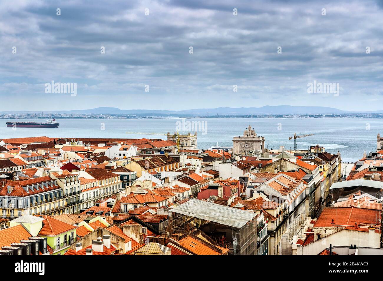 Baixa von lissabon hi-res stock photography and images - Alamy