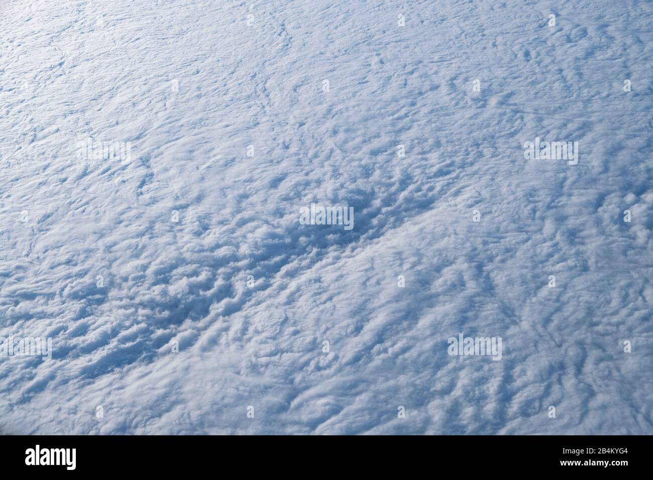 Daytime cloud cover hi-res stock photography and images - Alamy