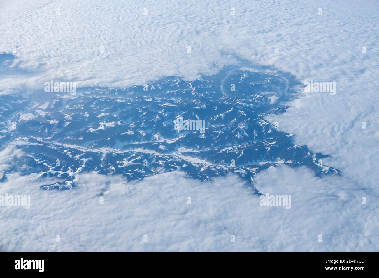 Massif breaks through cloud cover, Pyrenees, bird's eye view Stock ...