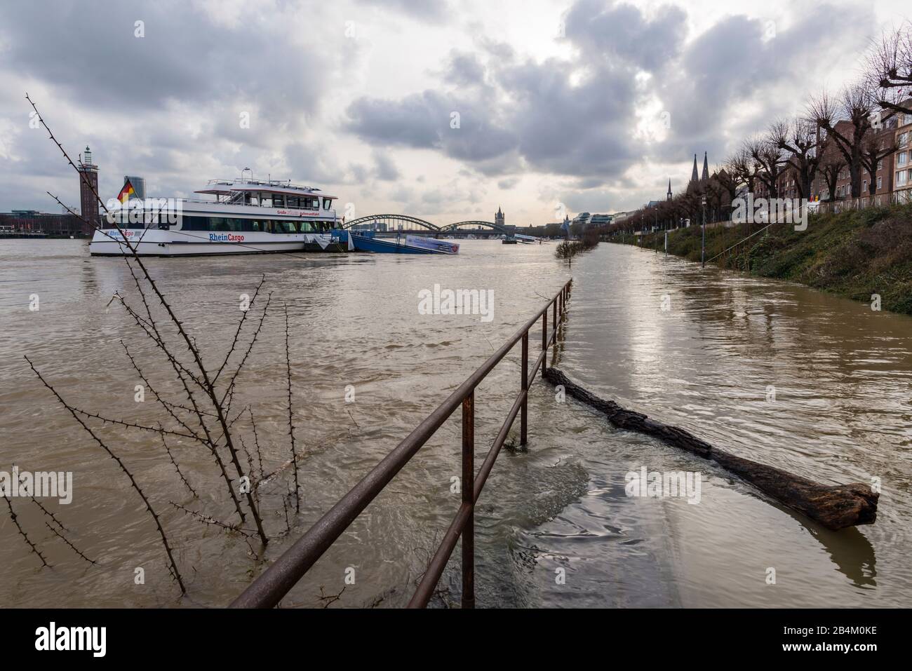 Cologne flood hi-res stock photography and images - Alamy