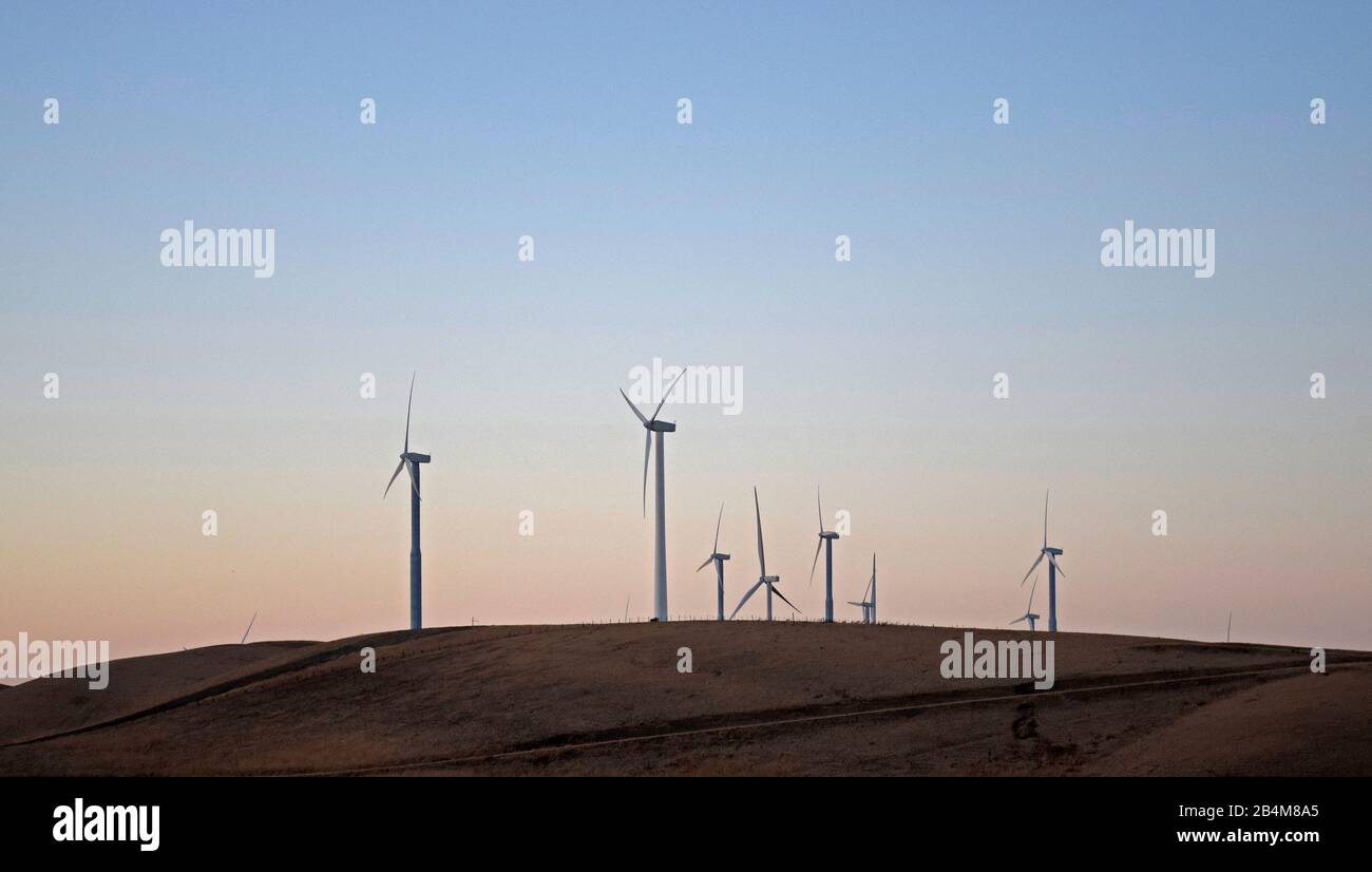 wind power turbines in California Stock Photo - Alamy