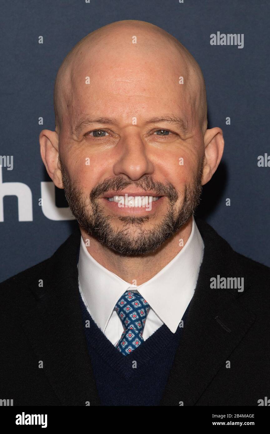 NEW YORK, NY - MARCH 05: Jon Cryer attends the premiere of "Big Time ...