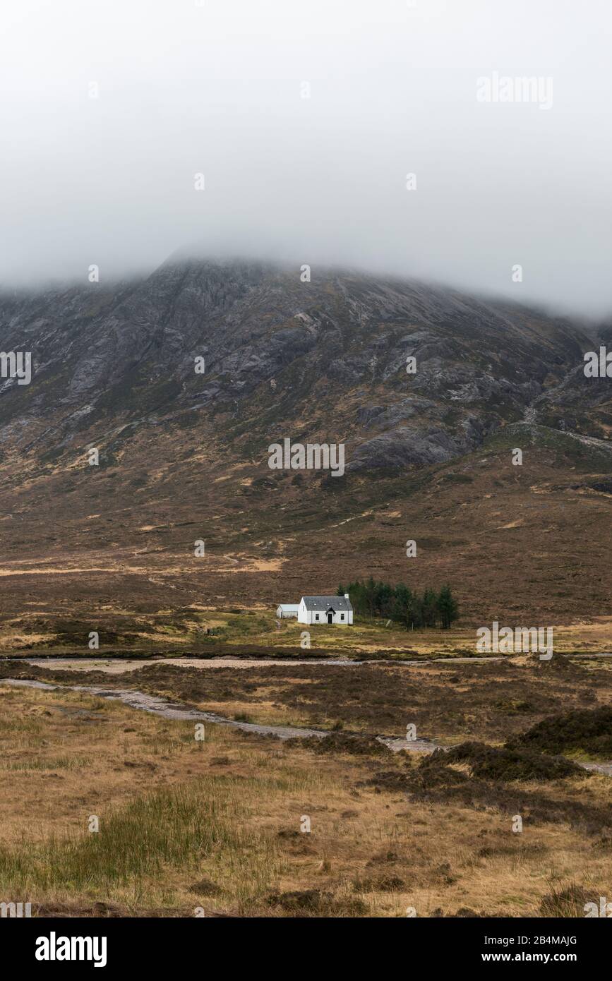 Glencoe scotland highlands tranquil hi-res stock photography and images ...