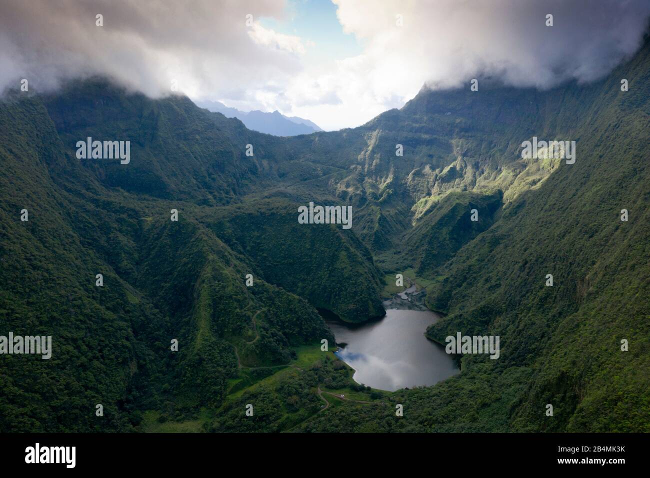 Tahiti volcano hi-res stock photography and images - Alamy