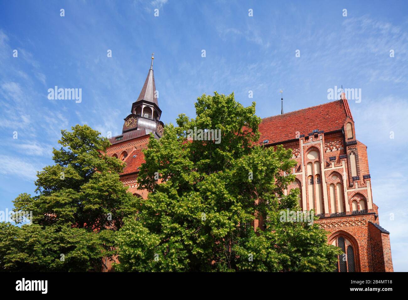 Parish Church St. Marien, North German brick Gothic, Güstrow ...