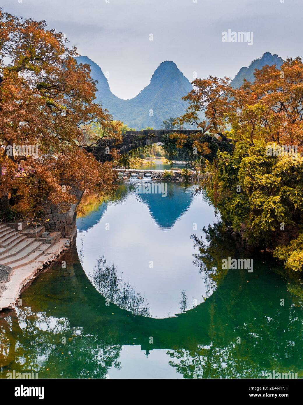 Arch bridge at Yangshou (Guilin) in China Stock Photo - Alamy
